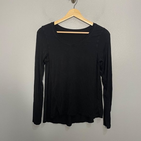 ZYIA | Tops | Zyia Active Black Long Sleeve High Low Athletic Top Size ...
